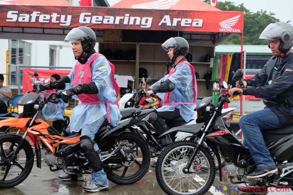 PNP-HPG wants open-faced helmets for small bike riders - Motorcycle News