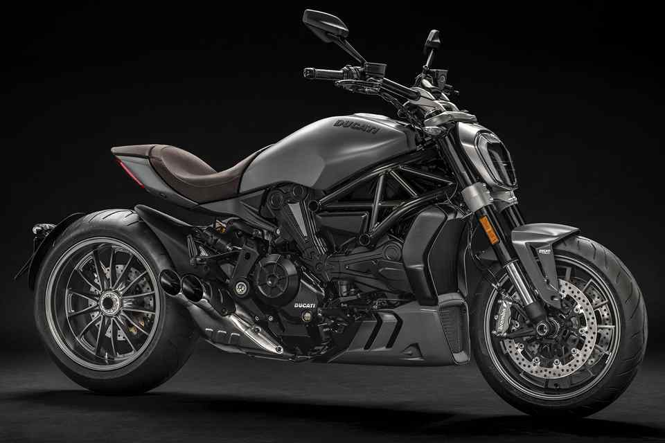 Ducati unveils new color scheme of the 2019 XDiavel - Motorcycle News