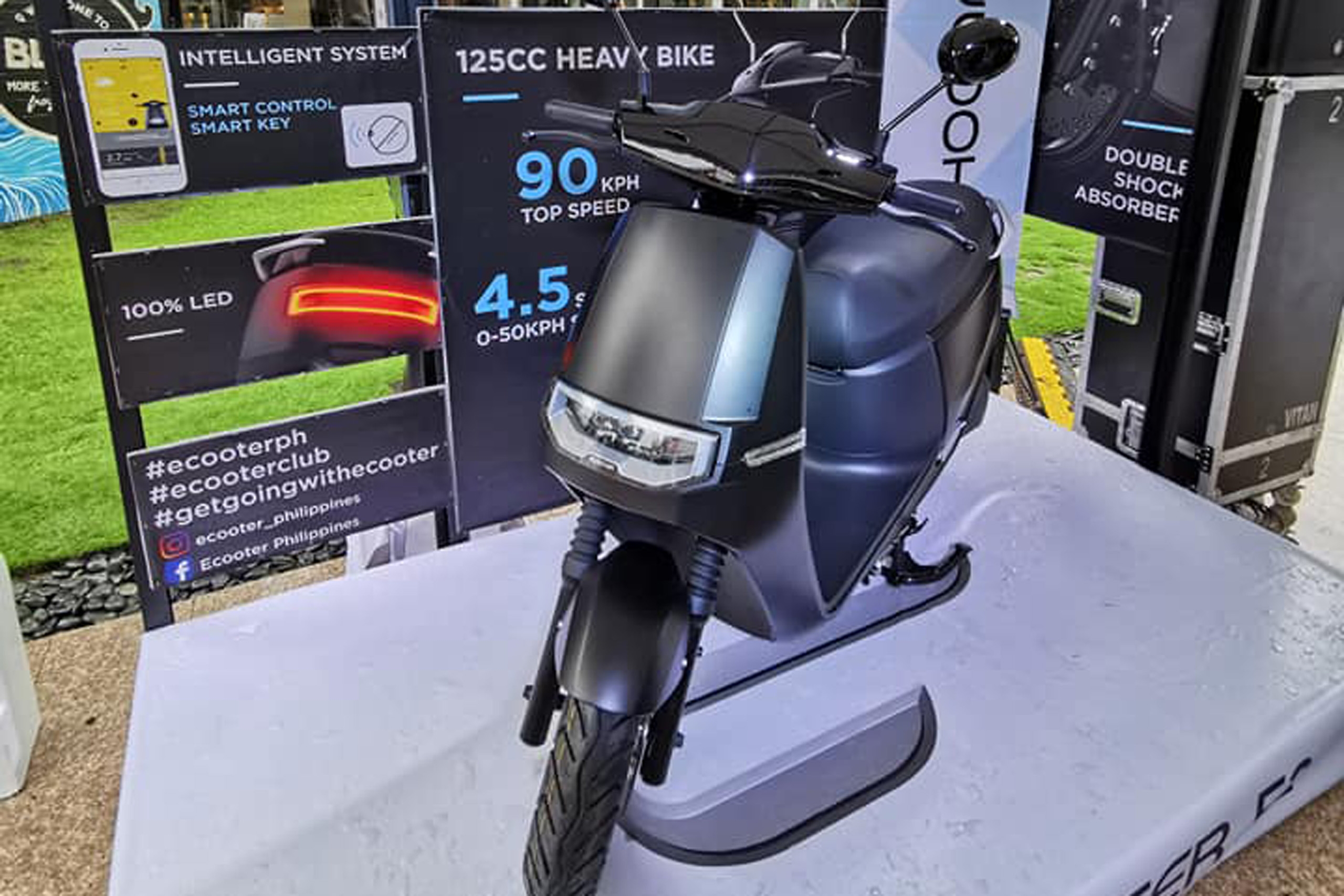Ecooter introduces 90 kph E2R electric scooter - Motorcycle News