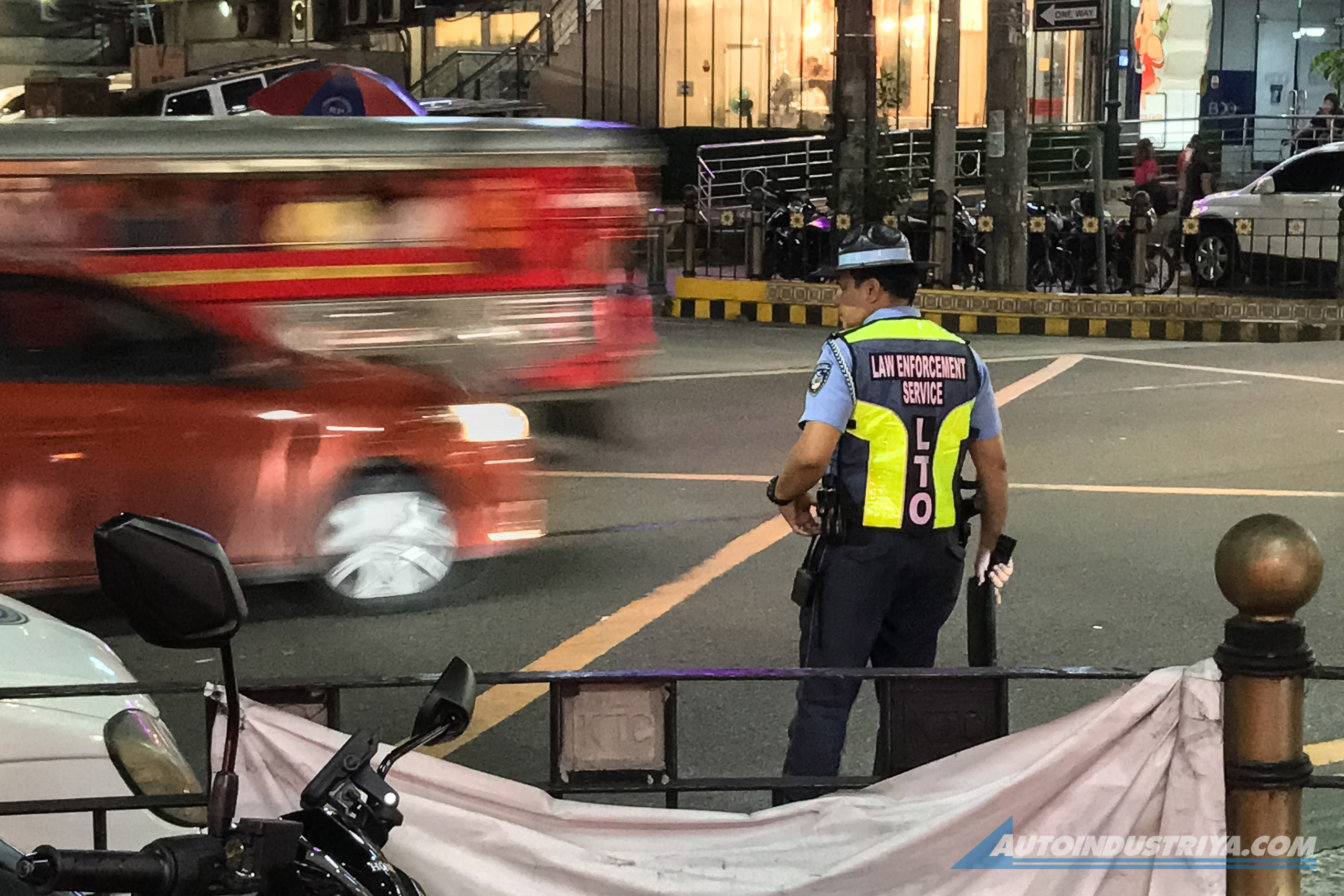 LTO traffic and adjudication officers undergoing seminar - Motorcycle News