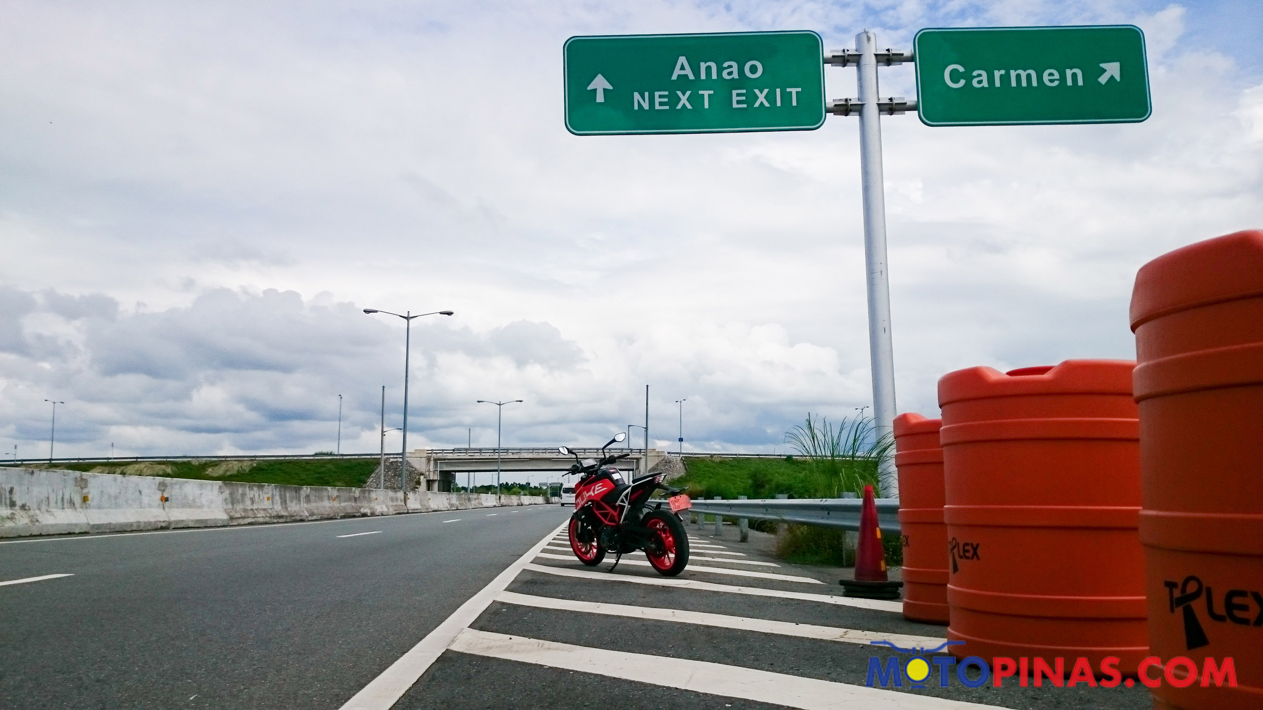 Motorcycle policies of expressways around the world - Motorcycle Features