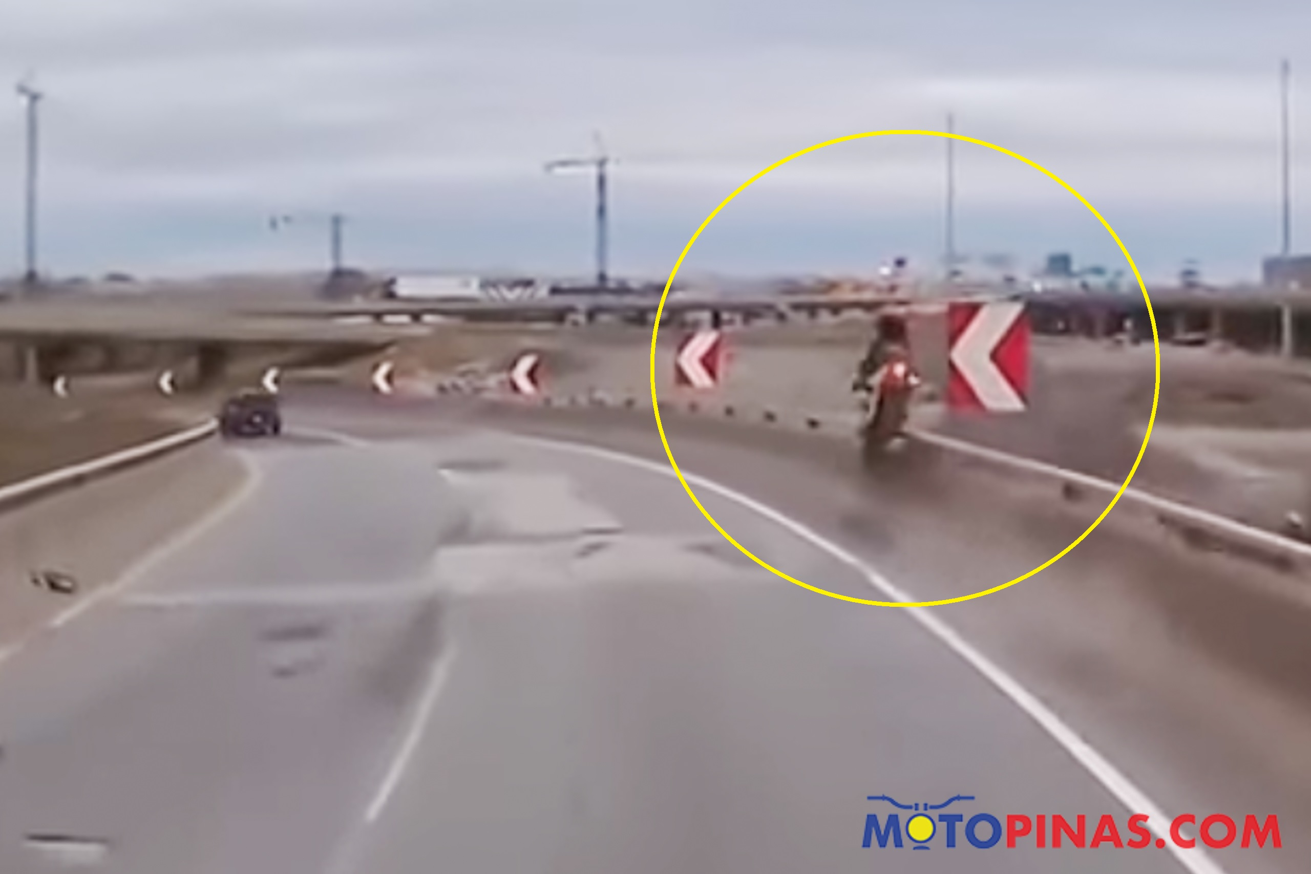 Watch: Motorcycle rider falls off flyover - Motorcycle News