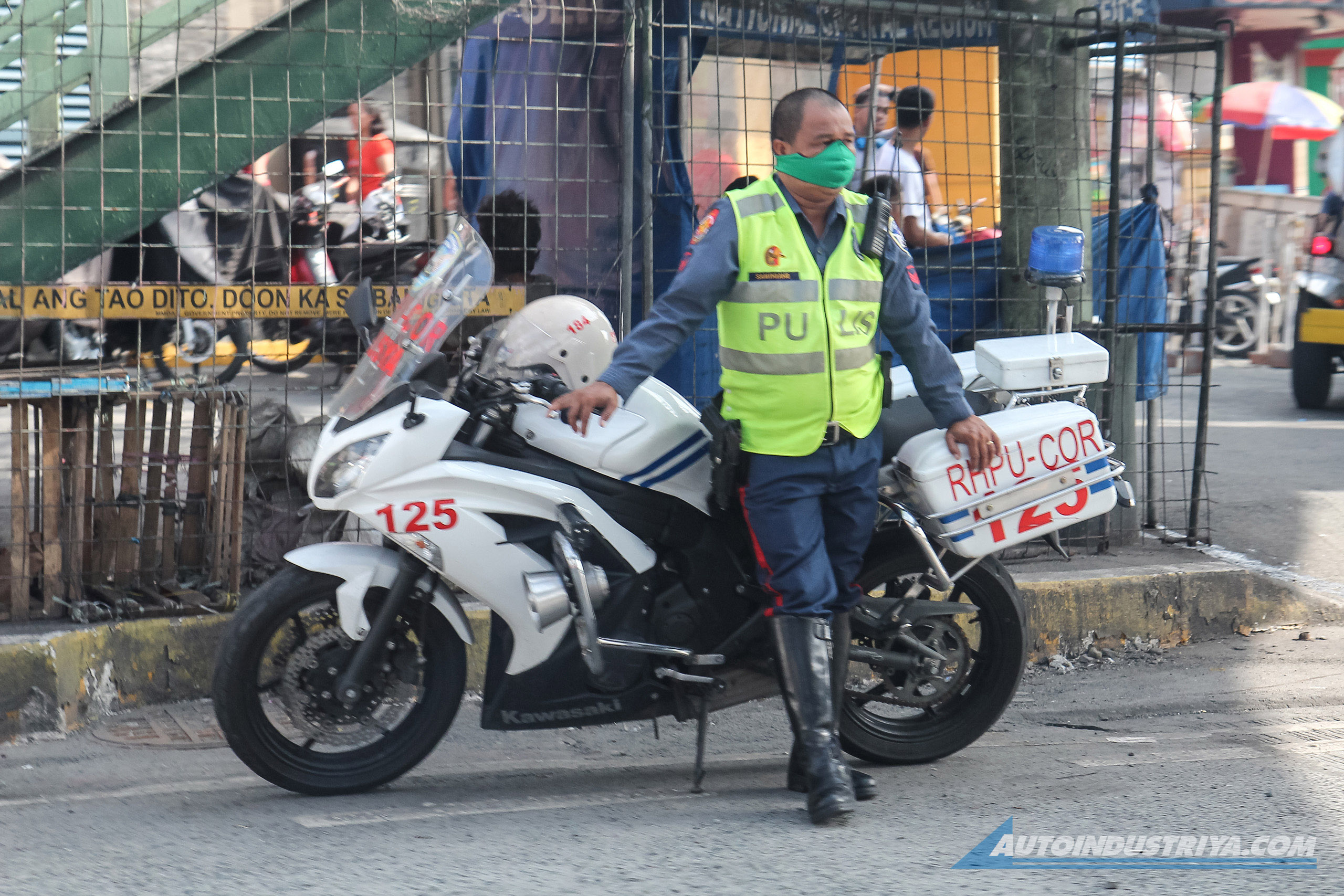 PNP intensifying visibility in areas under GCQ - Motorcycle News