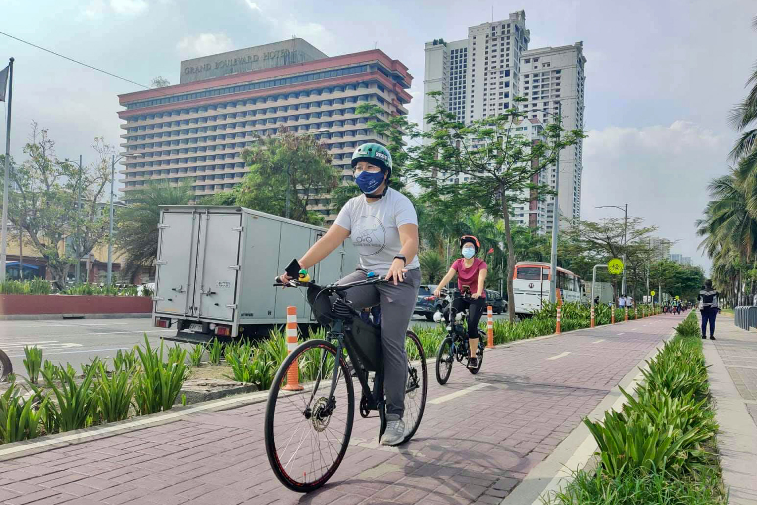 Metro Manila bike lanes graded ‘pwede na’ by cycling groups ...
