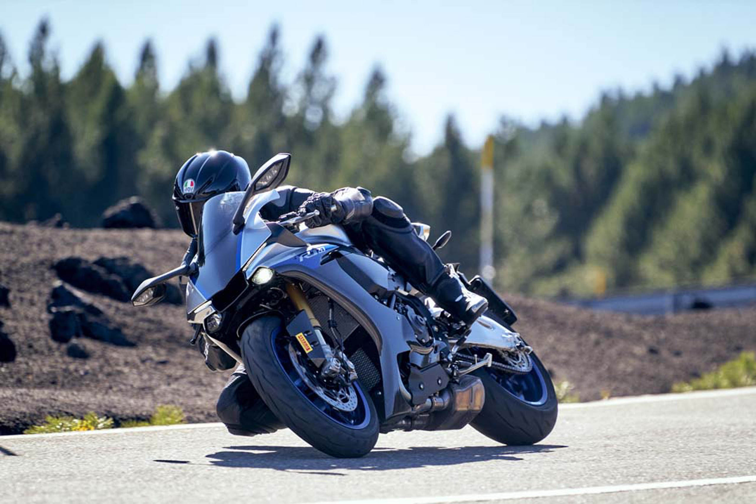 Pirelli launches Diablo Rosso IV tires - Motorcycle News