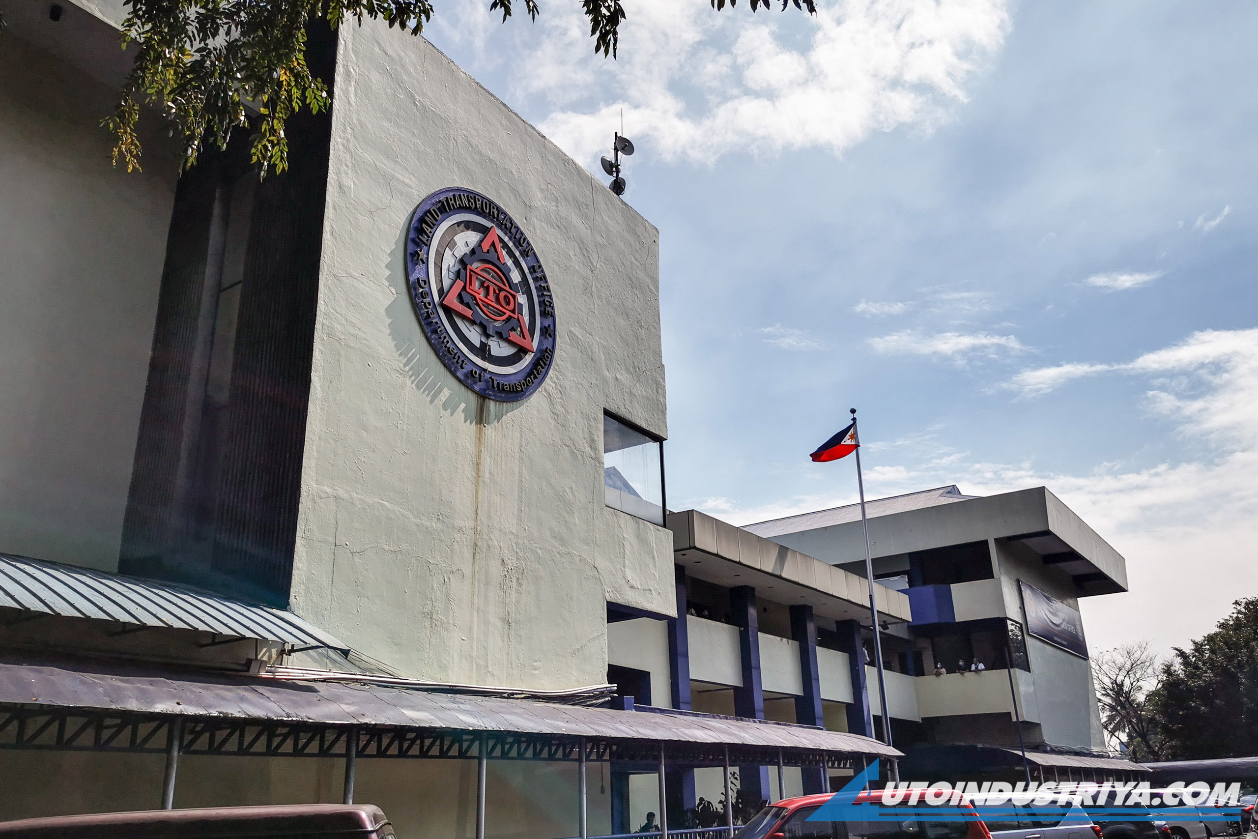 LTO gives 2-months extension for vehicle renewal due June and July ...