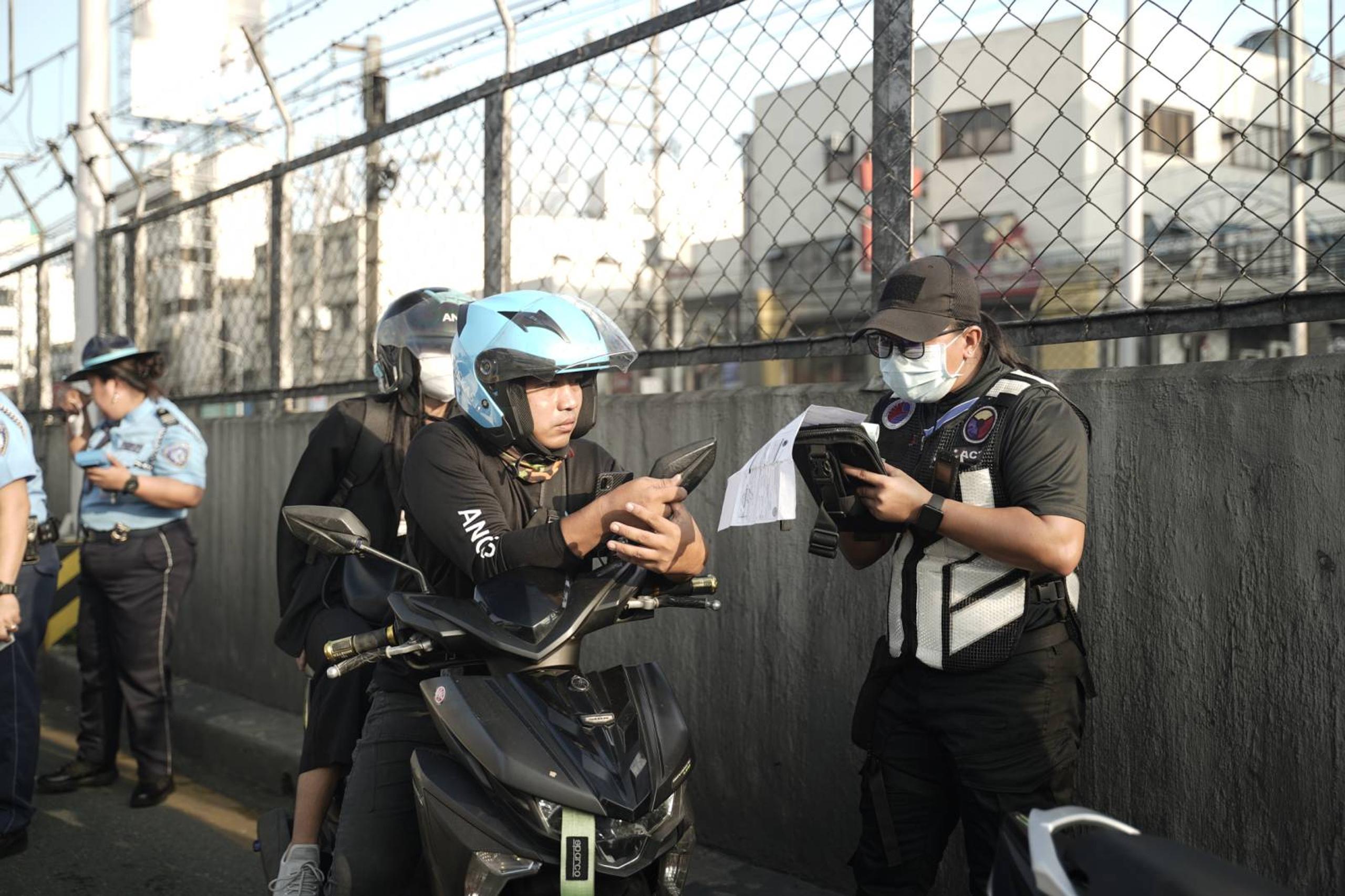 MMDA: up to PHP 30K fine for bus lane violators soon - Motorcycle News