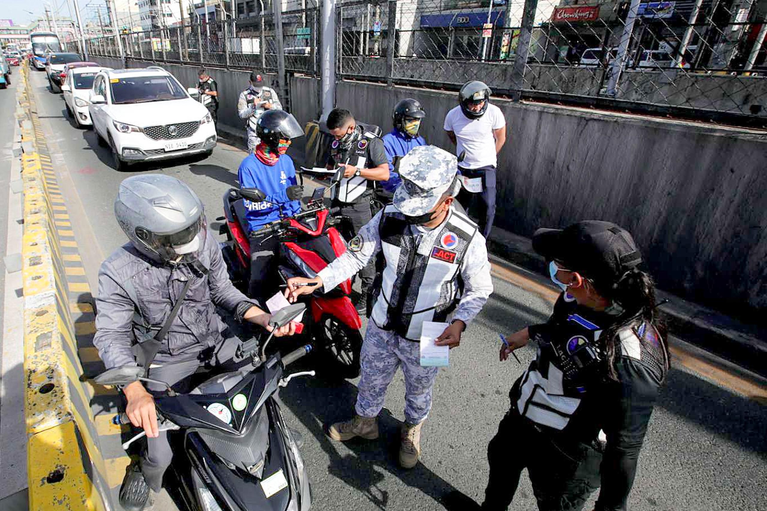 Bus Lane violation fine PHP 5K to 30K starting Nov 13 - Motorcycle News