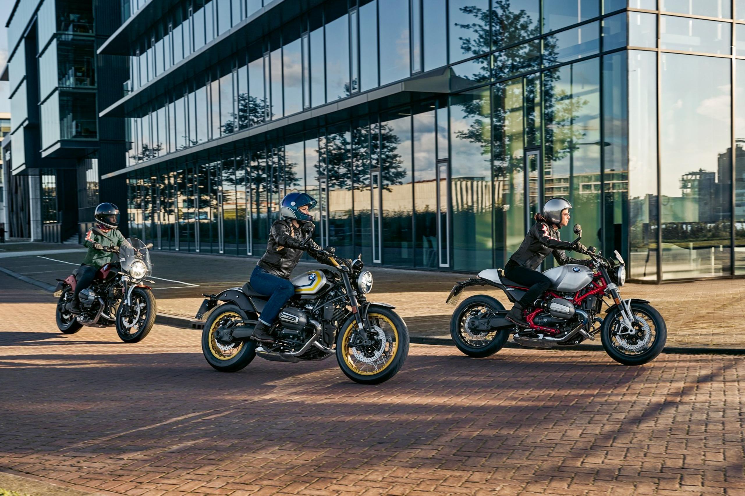 BMW launches new R 12 roadster and cruiser lineup - Motorcycle News